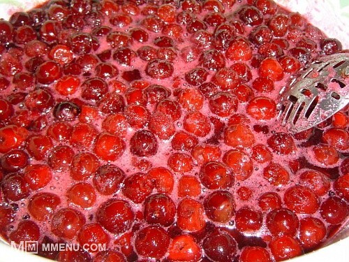 Вишня в желе на зиму - кулинарный рецепт. Миллион Меню